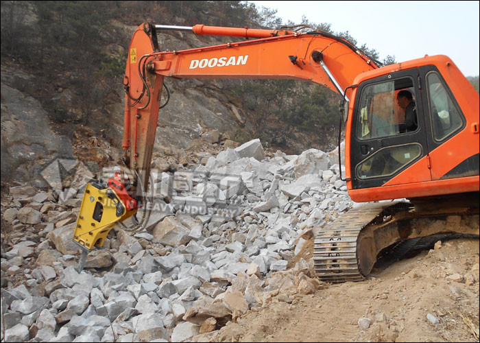 Kent Sh235 Large Edt 400 Side Hydraulic Excavator Breaker Hammer ...